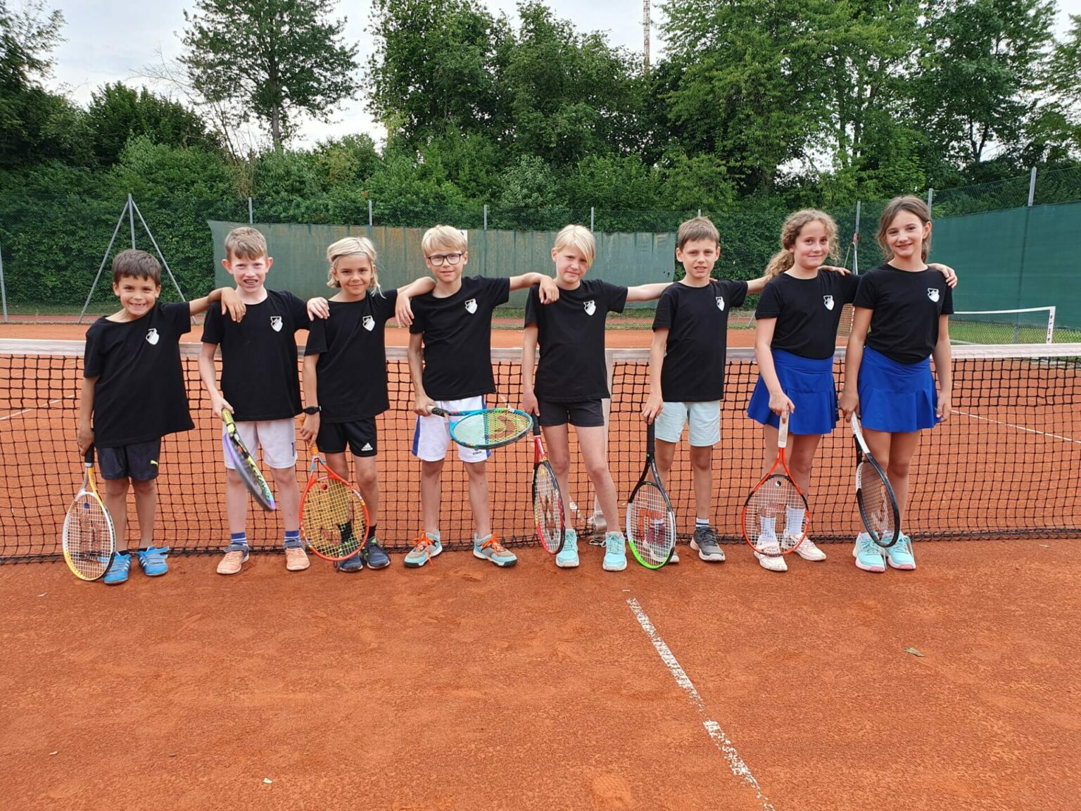 Tennis Kleinfeld U9-Mannschaft holt die Meisterschaft nach Oberschneiding - Gemeinde Oberschneiding